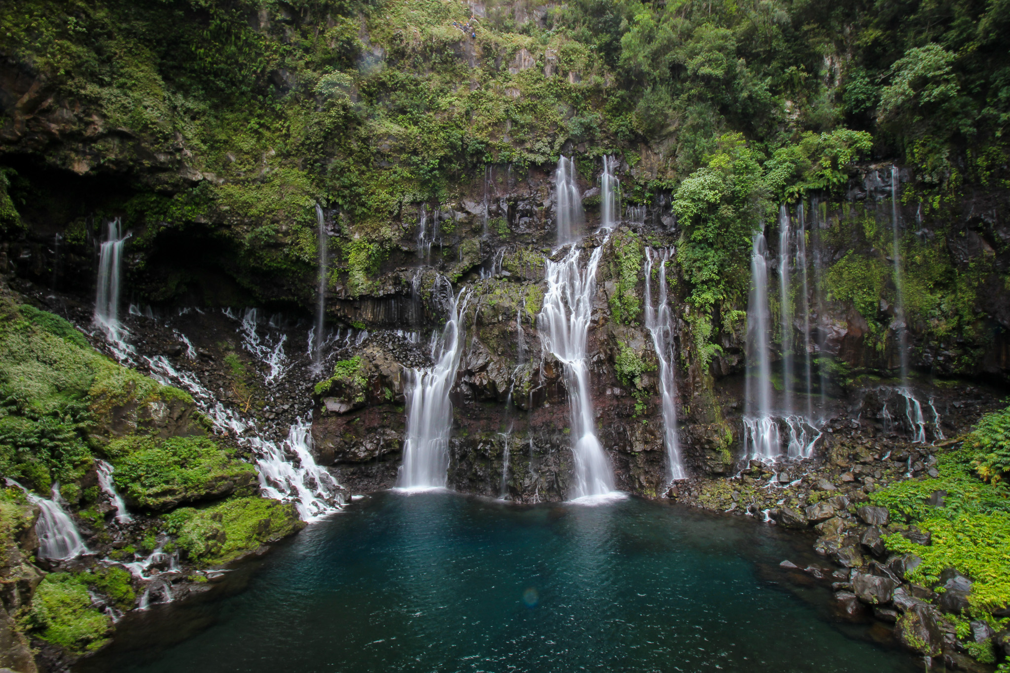 Where to Find the Best Waterfalls, Beaches and Swim Spots in Reunion ...